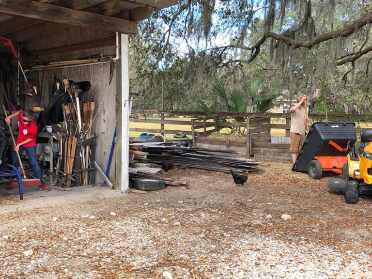 Volunteer – First Ladies Farm